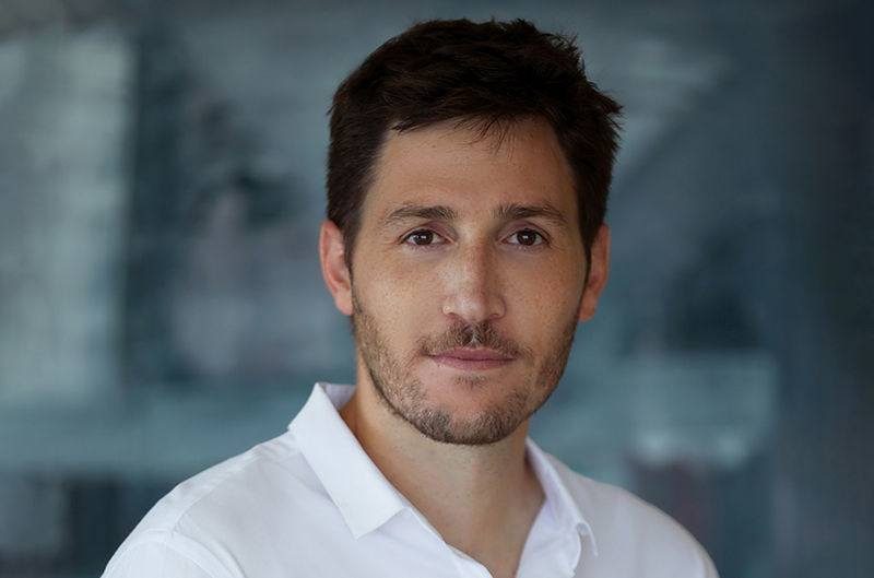 קבוצת קסטרו הודיס קיבלה זיכיון בלעדי למותג הצרפתי ׳איב רושה׳ בארה"ב